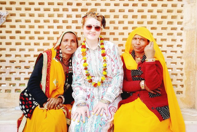 Jaipur Sightseeing and Shopping: Guided Tour by Private Car - Frequently Asked Questions