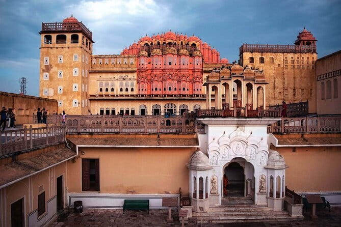 Jaipur sightseeing by private car with guide - Frequently Asked Questions