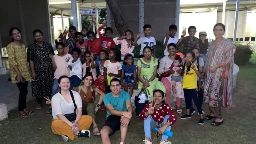 Jaipur: Slum Education Center Volunteer Abroad Trip - An Honest Look at the Jaipur Slum Education Trip