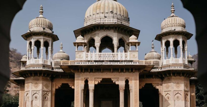 Jaipur: Temple Tour - Authenticity and the Value of a Guided Experience