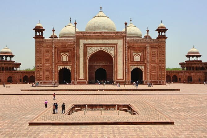 Jaipur to Agra Day Trip with Fatehpur Sikri and Abhaneri Stops - Why This Tour Offers Great Value