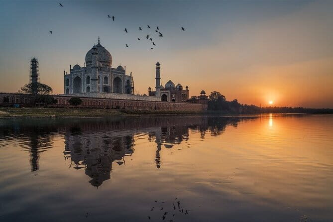 Jaipur to Taj Mahal Agra Day Tour with Sunrise or Sunset View - Witnessing the Taj Mahal at Sunrise or Sunset
