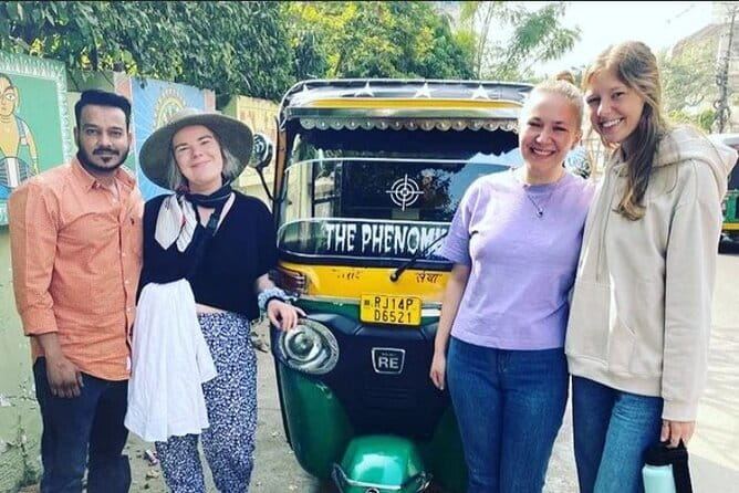 Jaipur Tuktuk Local Sightseeing Day Tour - Key Points