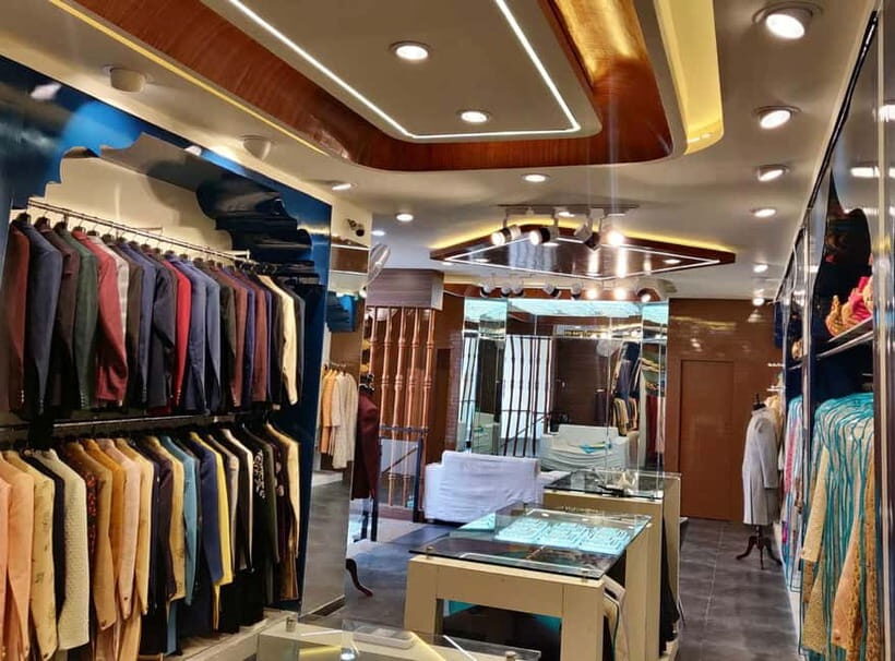 Jaipur: Wedding Outfit Shopping Tour with Local Guy - Who Will Enjoy This Tour?