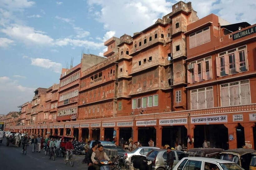 Jaipur: Wedding Outfit Shopping Tour with Local Guy - The Sum Up