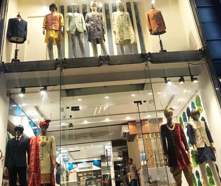 Jaipur: Wedding Outfit Shopping Tour with Local Guy - FAQ
