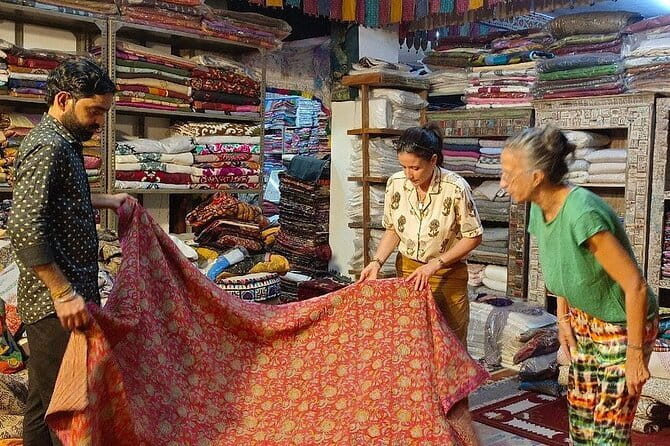 Jaipur Women Crafts and Shopping Tour - FAQ