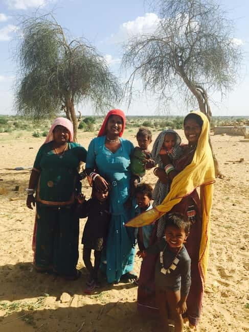 Jaisalmer: Half-Day Camel Tour with Dinner - Starting Your Adventure