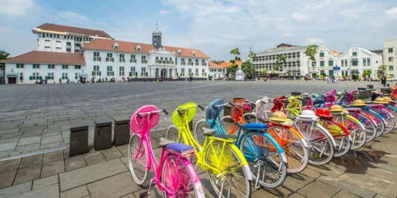 Jakarta: 5 Hour Jakarta City Tour - Highlights Jakarta - The Good, the Bad, and the Unexpected