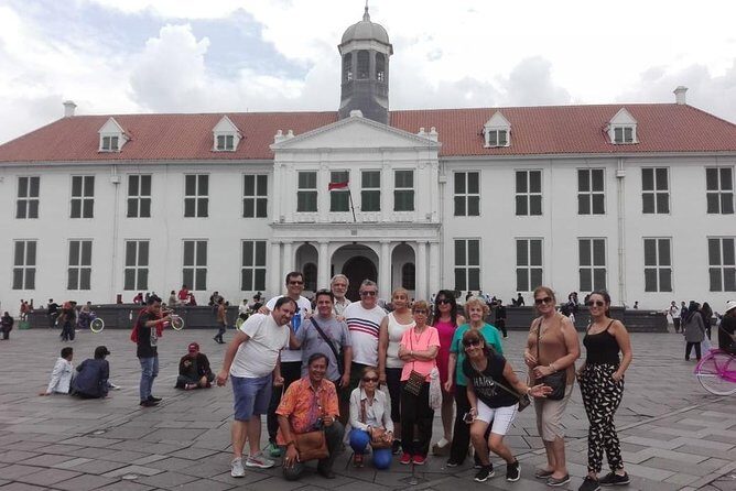 Jakarta Amazing Tour With Lunch - An In-Depth Look at the Jakarta Amazing Tour