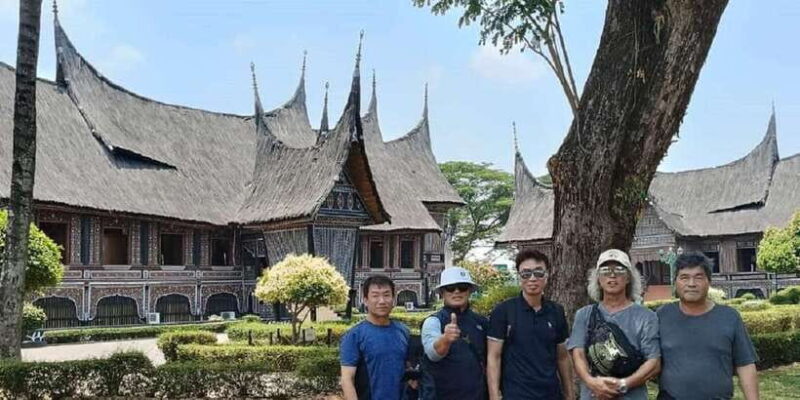 Jakarta : Beautiful Miniature Glorious Park of Indonesia - Who Should Consider This Tour?