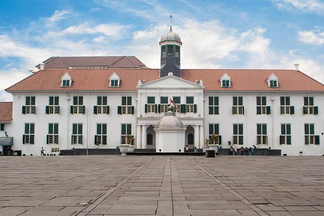 Jakarta City Tour Motorbike - FAQs