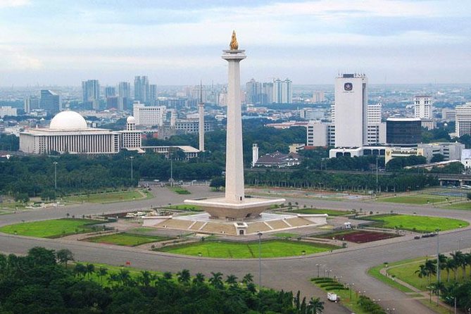 Jakarta Half-Day Guided Tour with a Private Fun Local Host - Possible Drawbacks or Considerations
