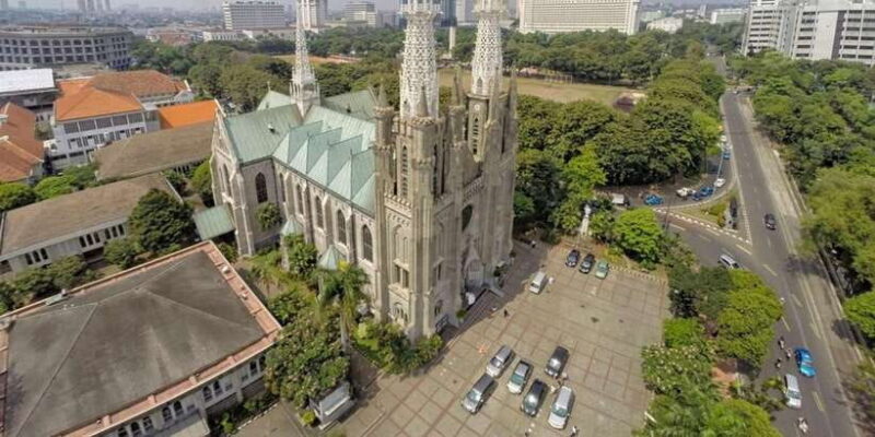 Jakarta: Half-Day Highlights Tour - Transportation & Practicalities