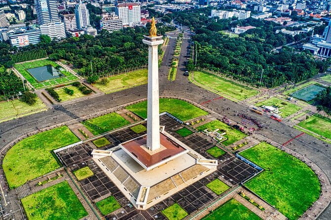 Jakarta Highlight Places with Multilingual Guide - Logistics and Practicalities