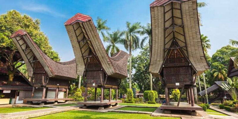 Jakarta: Jakarta Culture and Landmarks Full-Day Tour - Logistics and Practical Tips