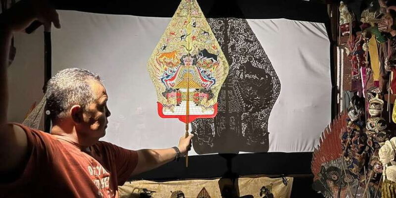 Jakarta Luxury Tours, your best friend in travelling. - Key Points