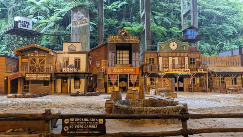 Jakarta Private Tour Safari Park, Tea Plants & Waterfall - Who Will Love This Tour?