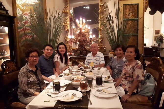 Jakarta Private Tour with local Guide & Lunch - What Past Travelers Say