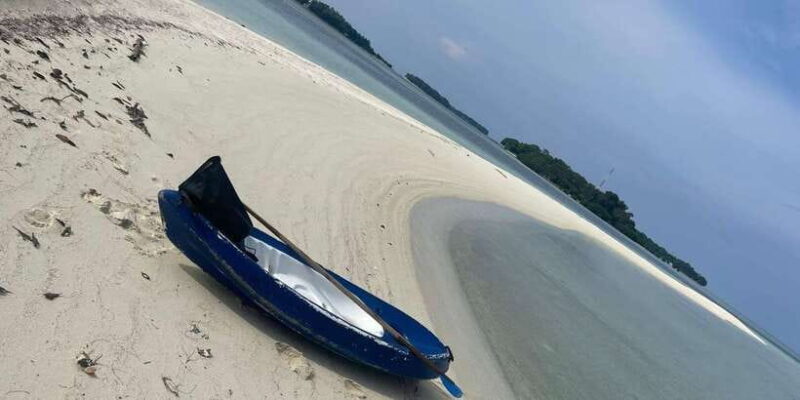 Jakarta: Thousand Island Tour with Canoeing and Snorkeling - Exploring the Islands: A Day of Sun, Sand, and Sea