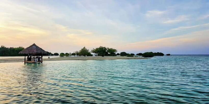 Jakarta Tour : Beauty Thousand Island of Jakarta - Key Points