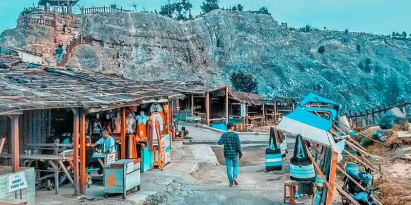 Jakarta : Volcano, Indonesian Coffee Production, Hot spring - Practical Details and Tips