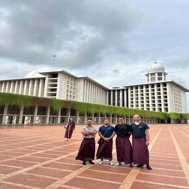 Jakarta Walking Tour: Explore Jakarta as the Locals do - Authentic Experiences & Local Insights