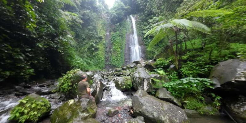 Jakarta: Waterfalls, Volcano, White Crater, Tea, Hot Spring - Key Points