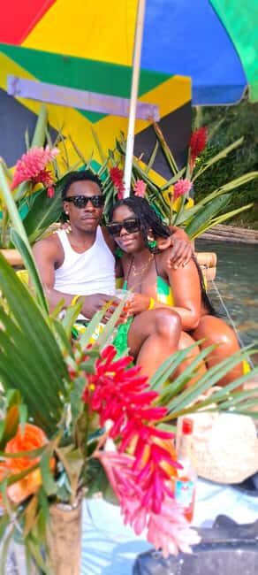 Jamaica Bamboo Rafting Experience with Limestone Massage - Arriving at the river: The bamboo rafting