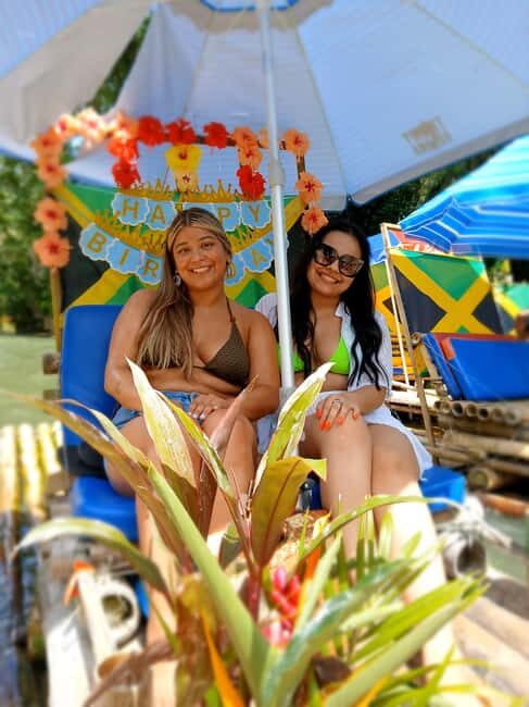 Jamaica Bamboo Rafting Experience with Limestone Massage - Limestone foot massage: The highlight of relaxation