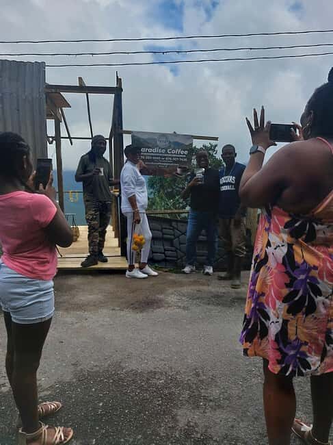 Jamaica Blue Mountains: Coffee tasting and nature adventure - A scenic journey into Jamaica’s most famous coffee region