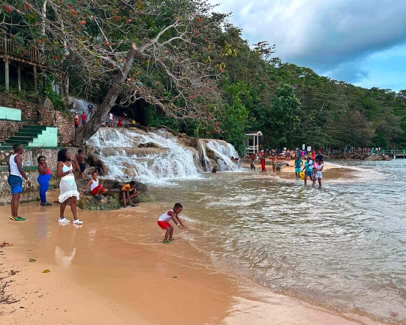 Jamaica Dunn's River Falls guided tour from Ocho Rios hotels - Who Will Love This Tour?