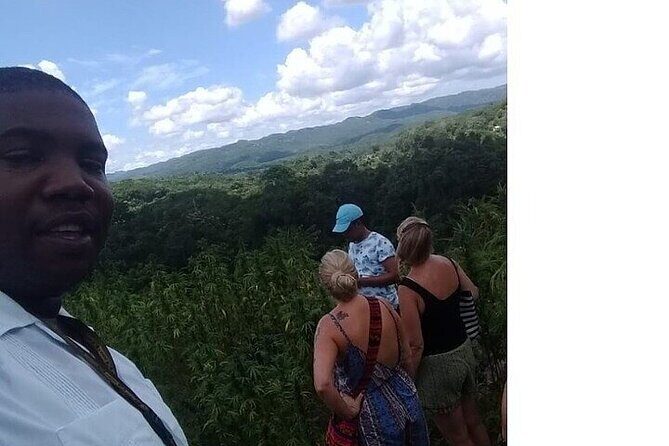 Jamaica Farm Private Dispensary Tour Montego Bay - What to Expect from the Jamaica Farm Private Dispensary Tour