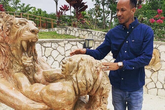 Jamaica Giants sculpture park, art galleries - Who Should Book This Tour?