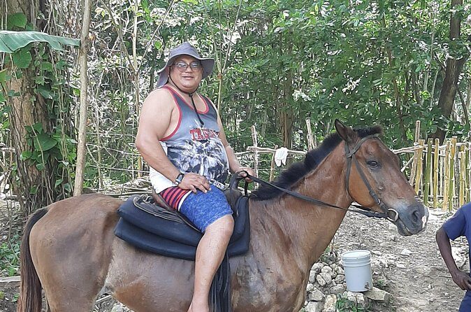 Jamaica Horse Ride Tour with Lunch and Shopping - FAQ