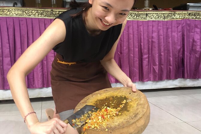 Jambangan Bali Cooking Class - Authentic Cultural Touches