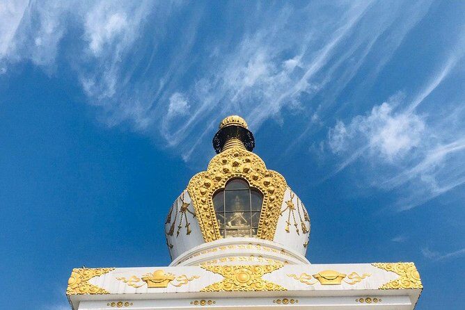 Jamchen Vijaya Stupa with short hike and Budanilkantha sightseeing - Key Points