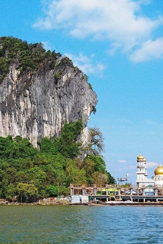 James Bond Islands Private Full Day by Speedboat - FAQs