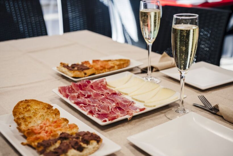 Jamon & Tapas Tasting Experience near Sagrada Familia - FAQ