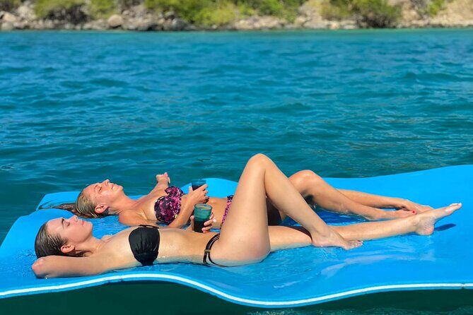 Janise Sailing Afternoon Charter in Fajardo, Puerto Rico - FAQs