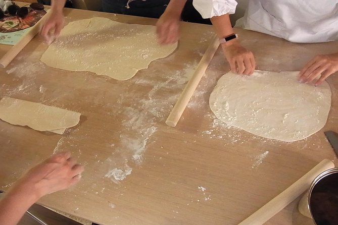 Japanese Cooking and Udon Making Class in Tokyo With Masako - About the Instructor
