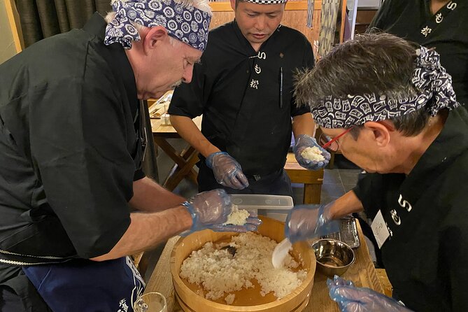 Japanese Cooking Experience: Dashimaki, Yakitori & Onigiri - Mastering the Cooking Techniques