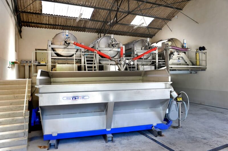 Jarnac-Champagne: Tour at Château Montifaud Cognac ENG - Tour Highlights