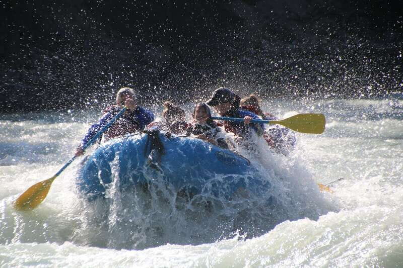 Jasper: Athabasca River Mile 5 Whitewater Rafting Tour - Who should consider this tour?