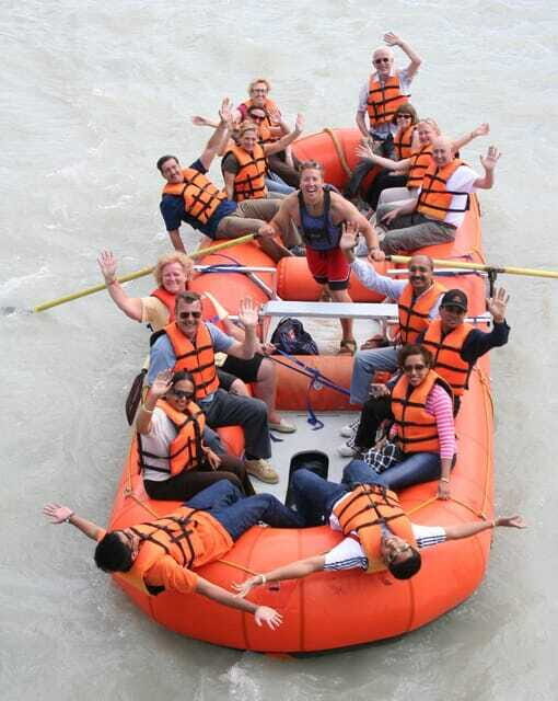 Jasper: Jasper National Park Easy 2-Hour Rafting Trip - The scenery