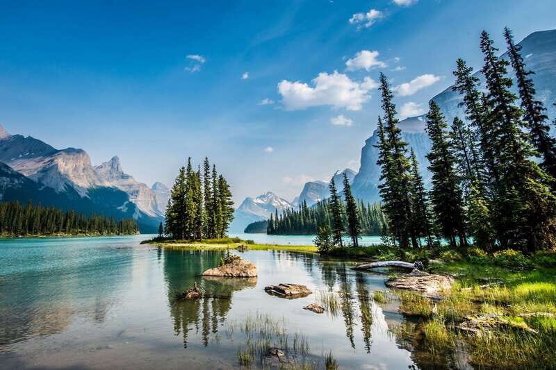 Jasper: Maligne Valley Wildlife & Spirit Island Cruise - Key Points