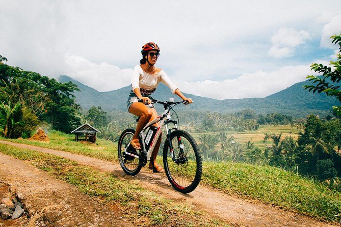 Jatiluwih in detail (1 h. e-bike tour in the rice terraces) - Exploring the Jatiluwih Rice Terraces on an E-bike: A Detailed Review