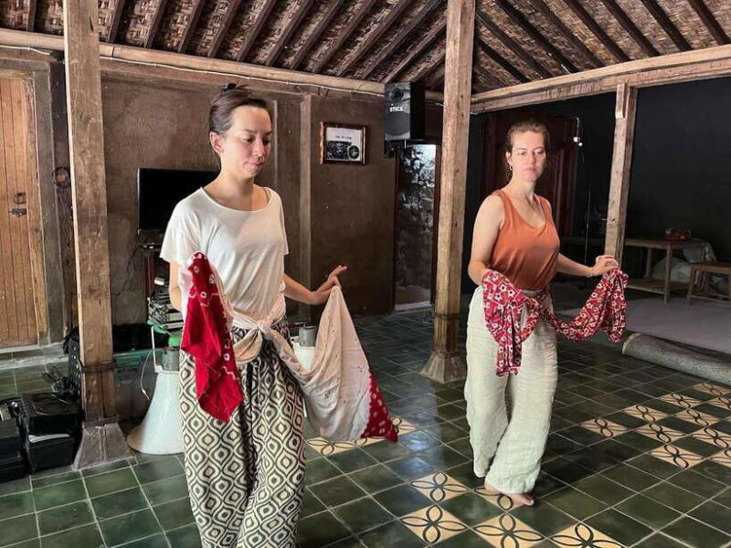 Javanese Dance Workshop with Kraton Palace Dancer - Key Points