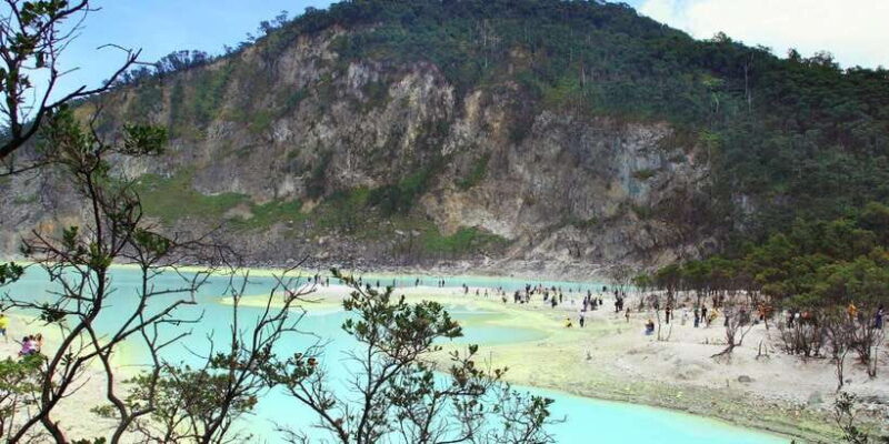 Java's Highlight Guided Tour From Jakarta or Bali - FAQ