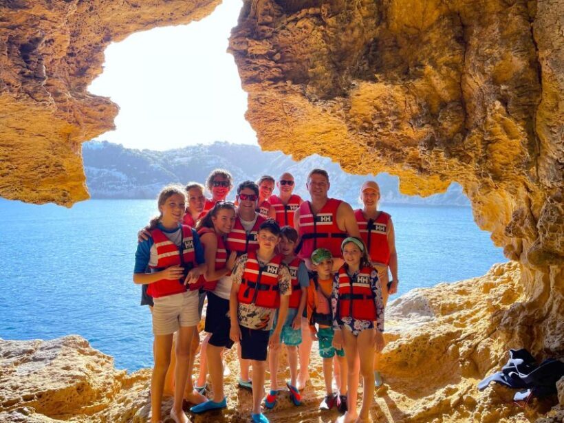 Jávea: Cala Portixol Kayak Tour with Snorkel & Cliff Jumping - The Sum Up